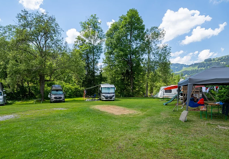 Camping Bellerive in Gstaad, Schweiz (2024) | Buchen Sie Ihren ...