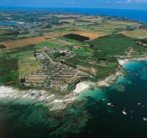 Camping Des Sables Rouges, Groix, France (2025) | JetCamp.com