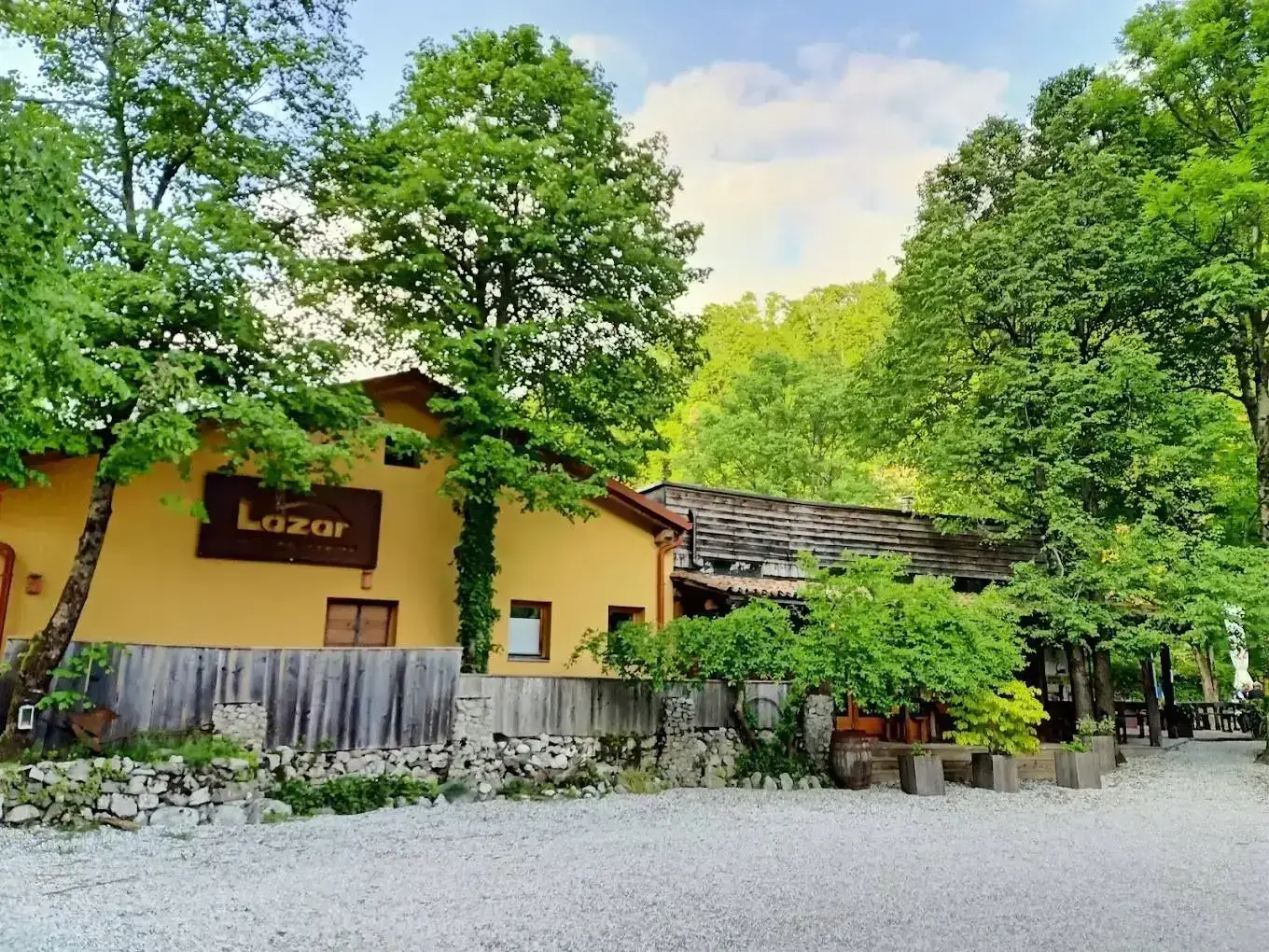 Camping Lazar Edi Lazar a Kobarid, Szlovénia (2025) | Az összes kemping ...