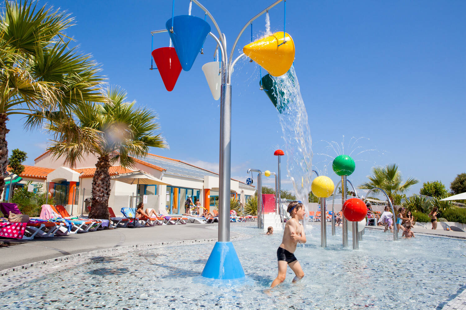 Camping Le Littoral - Sandaya en Talmont-saint-hilaire, France ...