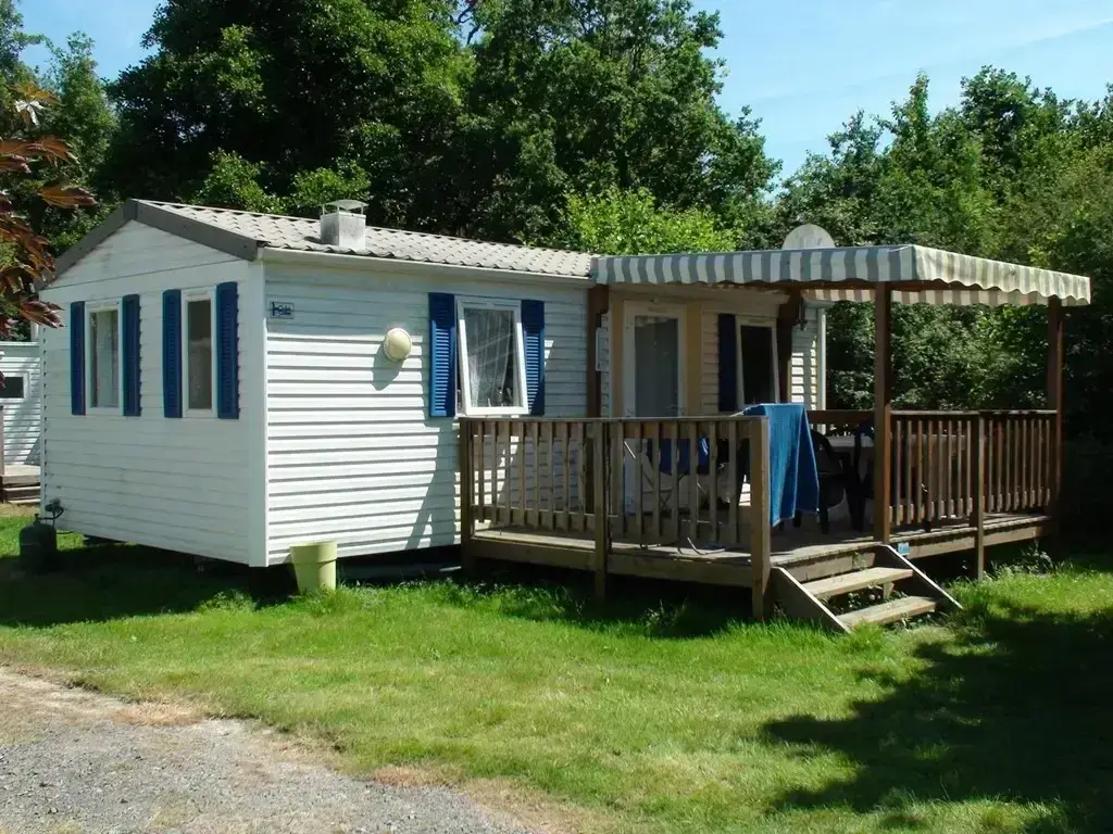 Camping Le Village De Florine in Coëx, France (2025) | JetCamp.com