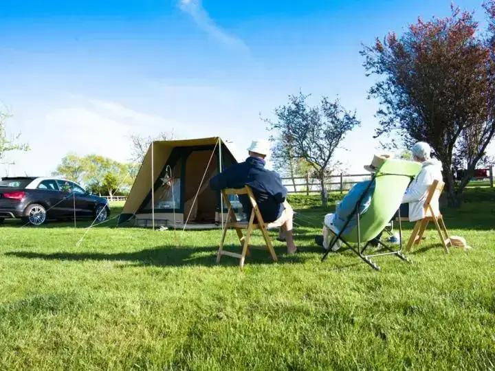 Camping Ninham Country Holidays in Pl Shanklin, UK (2025) | JetCamp.com