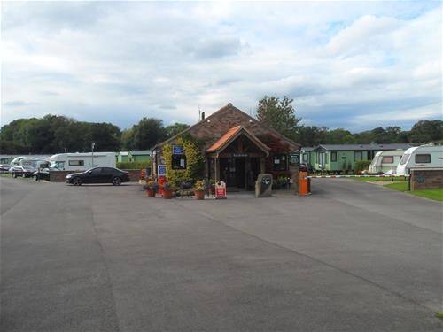 Camping River Laver Holiday Park in Ripon, UK (2025) | Book your ...