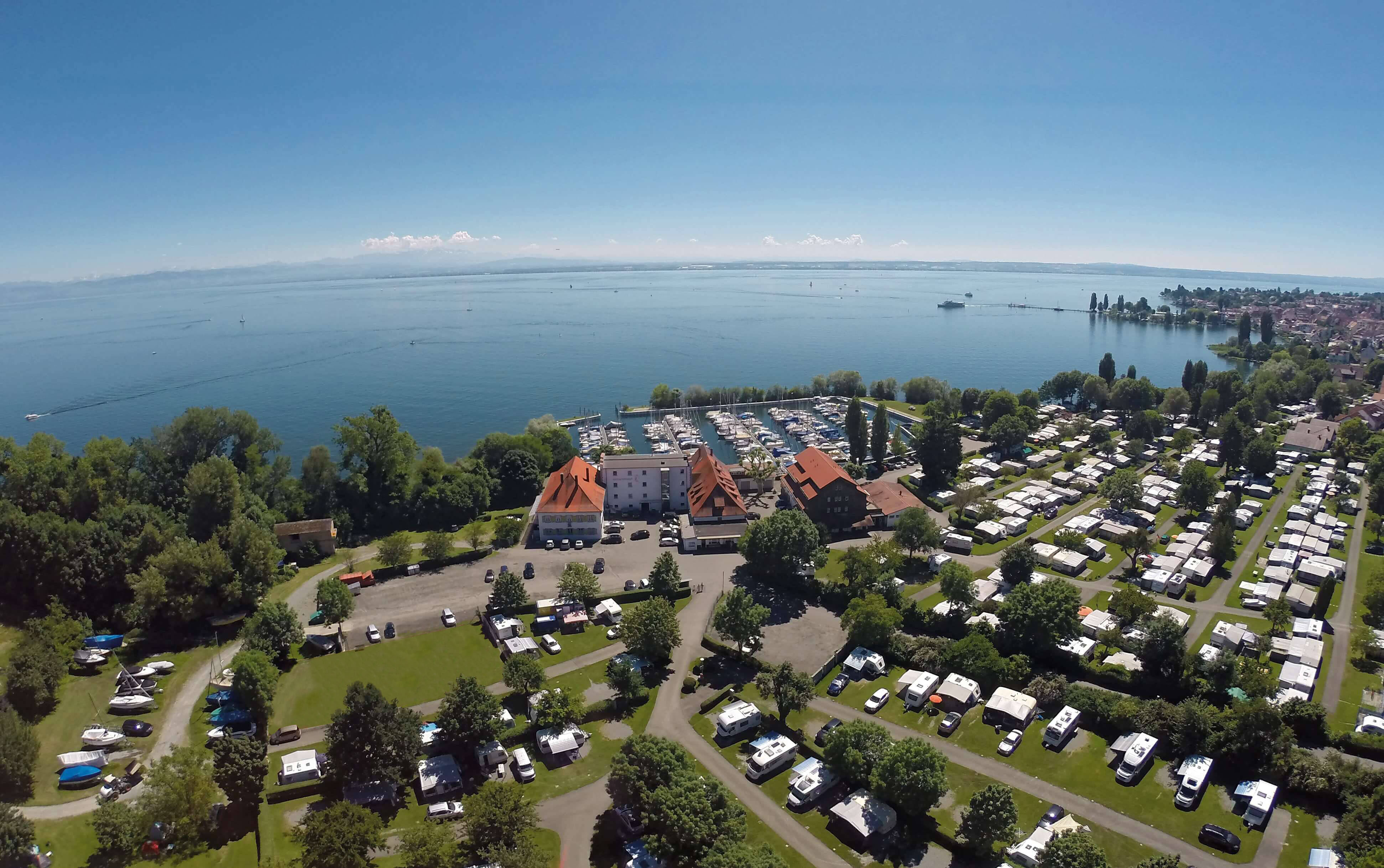 Wunderschne Schloss Helmsdorf Camping Fotos