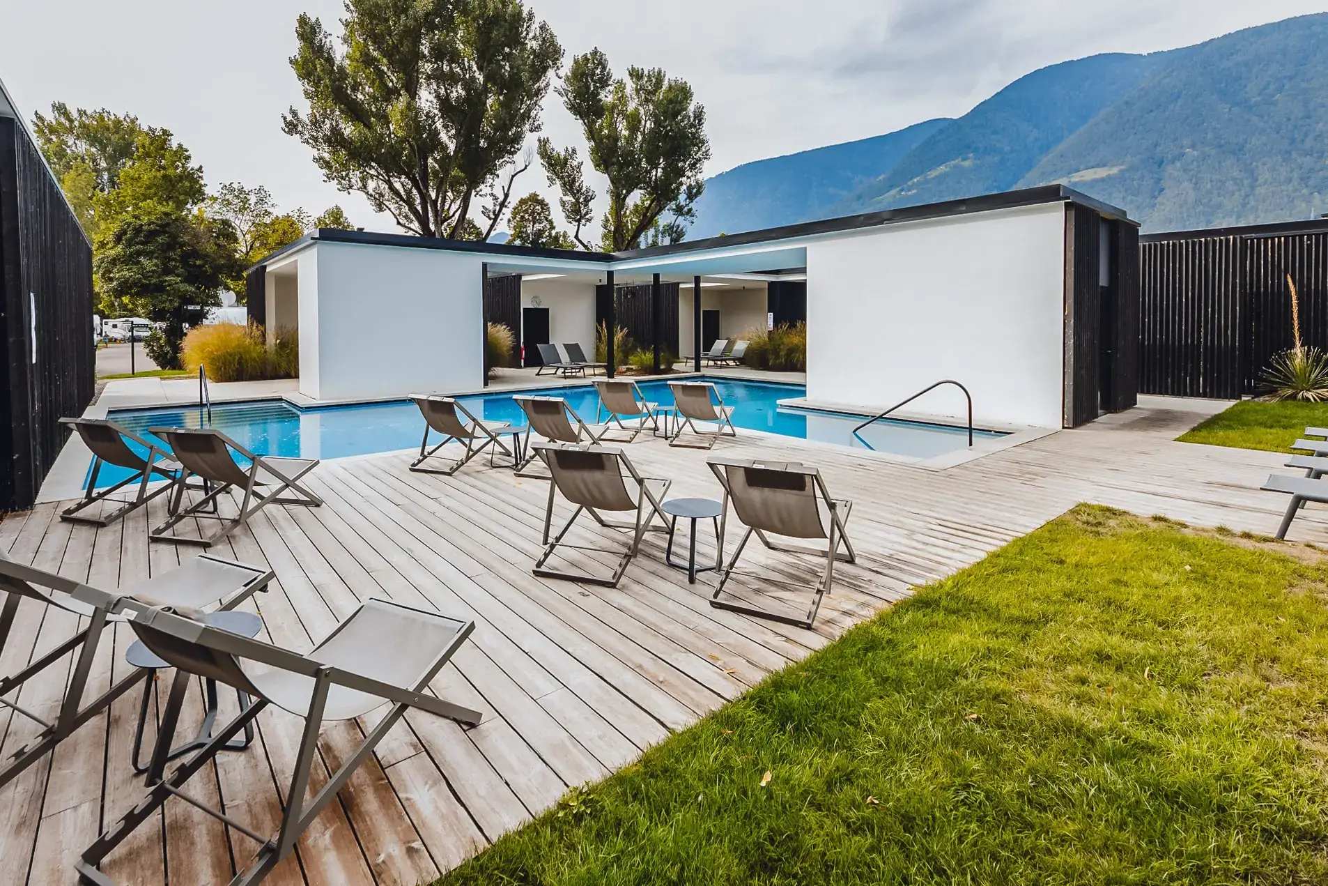 Live Meran Camping in Merano, Italy (2025) | JetCamp.com