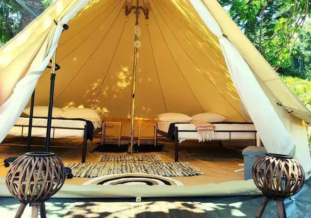 Xeni Camping-Bungalows in Ancient Assini, Griechenland (2025) | JetCamp.com